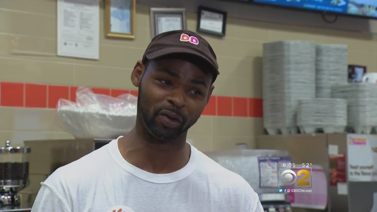 An robber wearing a clown mask robbed a South Loop Dunkin Donuts early Thursday