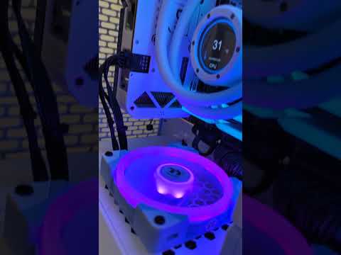 Thermaltake The Tower 300 Build