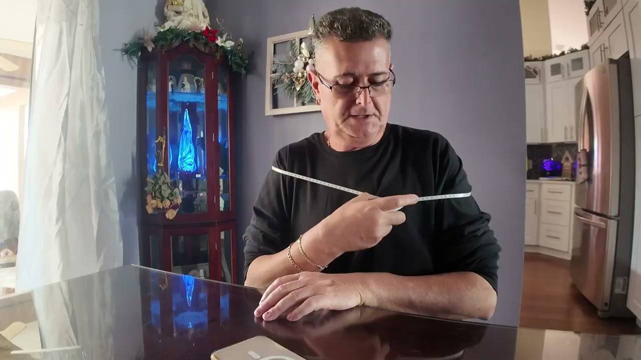 Demonstrating the Tychesy Smart Body Measure