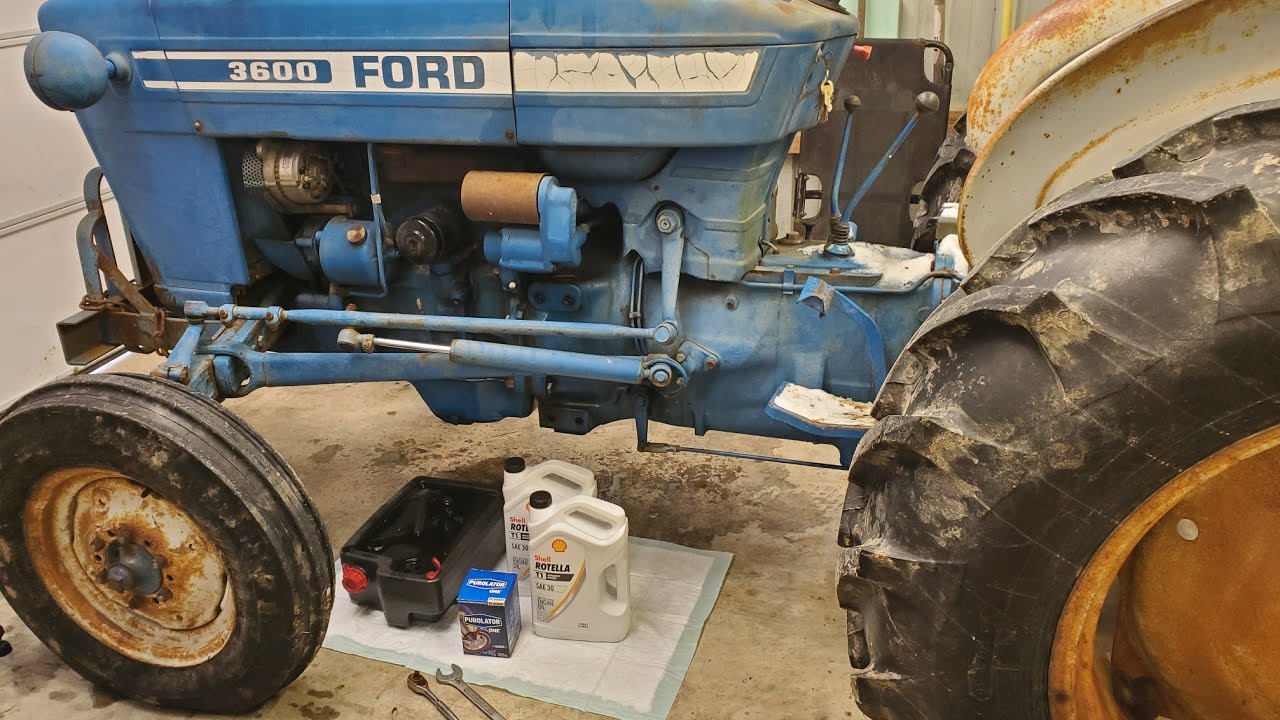FORD 3600 OIL CHANGE