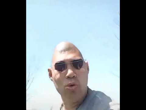 Chinese egg head man sings once again