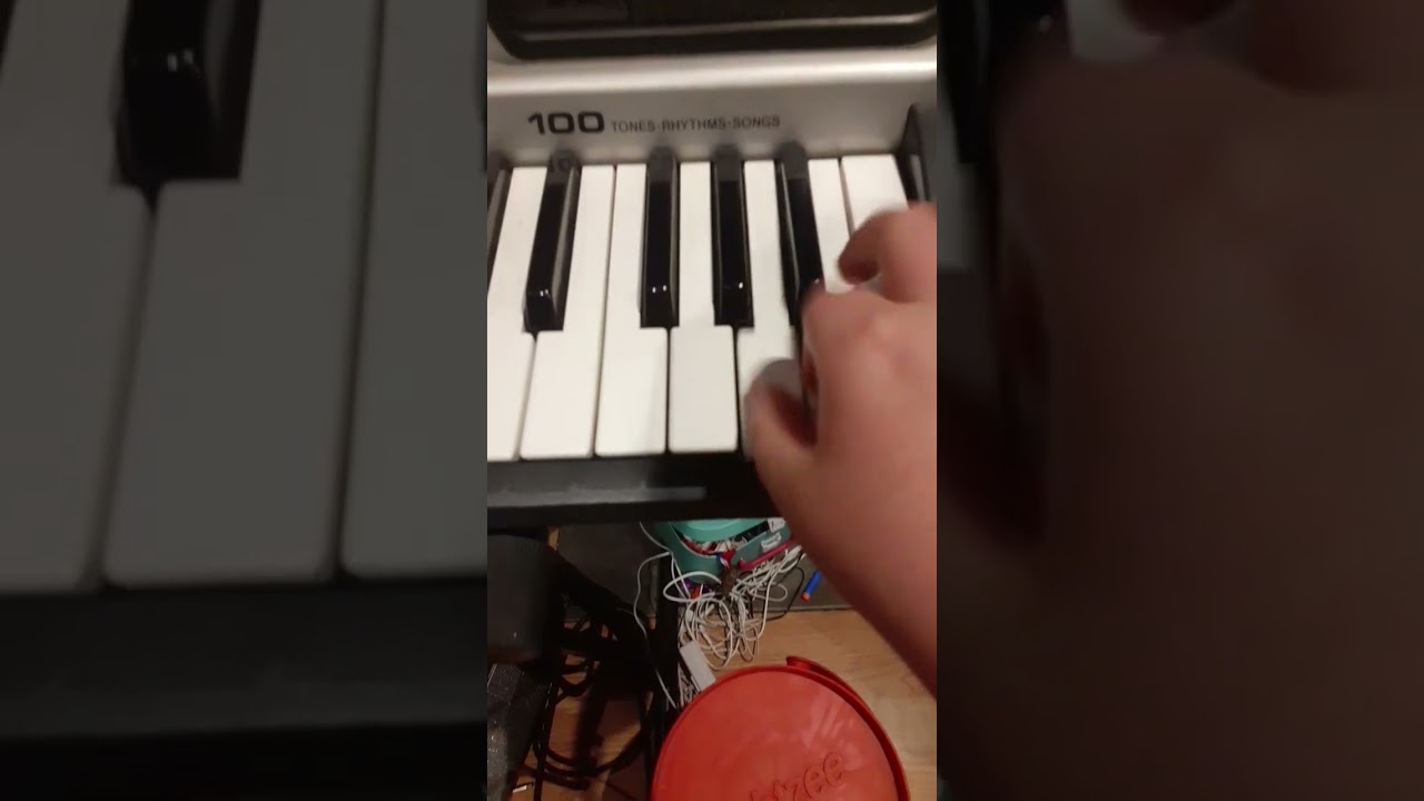 how to do the backyardigans theme song on piano