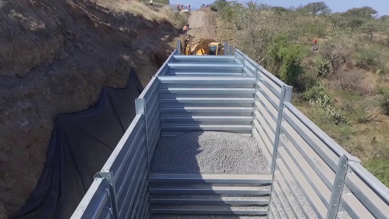 Contech Bin-Wall™ Gravity-Type Retaining Wall System