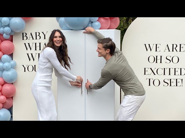 When did Abbie Herbert meet her husband Josh? Relationship timeline ...