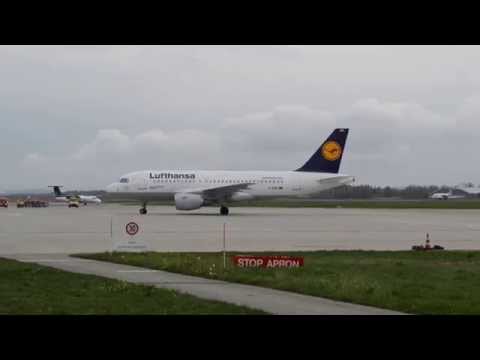 Flughafen Graz | Ankunft Lufthansa A319, Takeoff AUA A320, Taxiing InterSky Dash8
