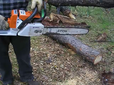 Stihl 026 Pro with 18" Bar zipping thru wood like a hot knife thru butter!
