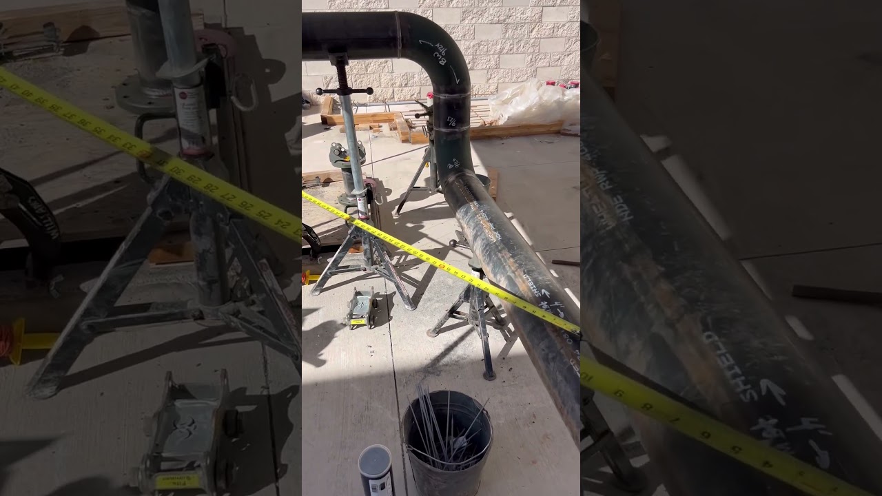 Using the 3-4-5 method to square an 6” pipe offset #theorem #pipefitting #pipewelder #pipefitter