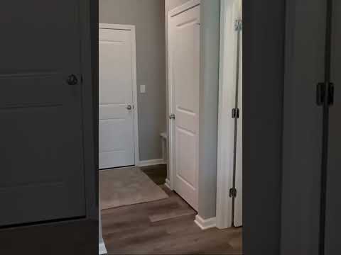 Charming 1,500 sf Ranch Home - See Full Tour of 4 Ranches - #shorts #design #homedesign #decor