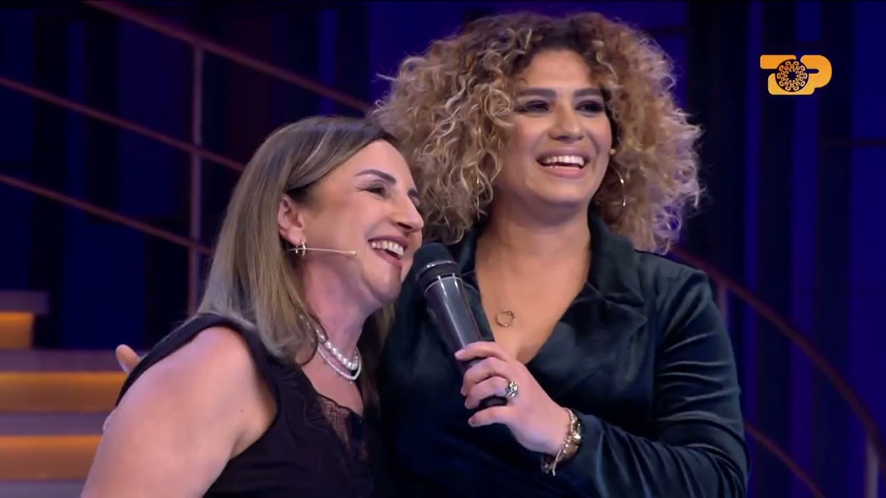 Denisa Gjezo emocionon me këngën popullore shqiptare “25 gërsheta” – E ... Denisa Gjezo emocionon me këngën popullore shqiptare “25 gërsheta” – E ...