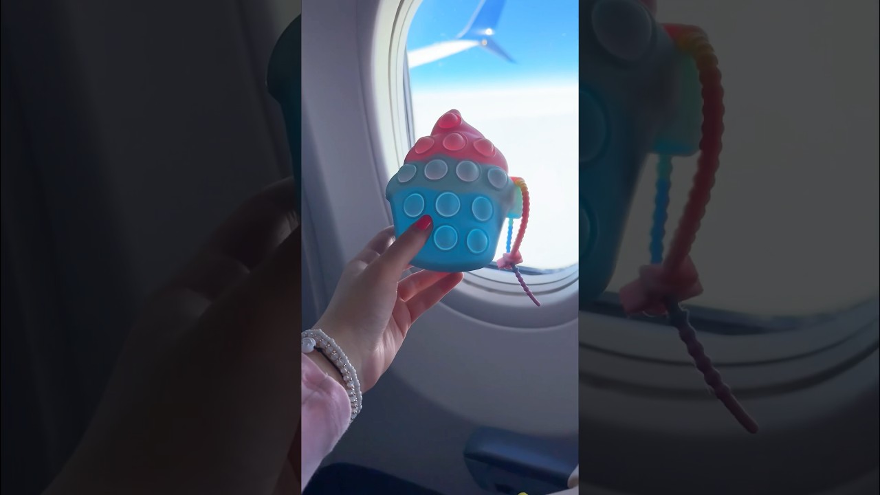 My FIDGET is BROKEN! 😱😭 *rip pop it*