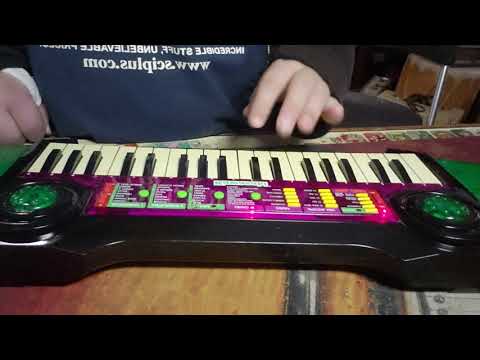 Kawasaki Pro37 Electronic Keyboard w/Box, Musical Toy Good | Reverb