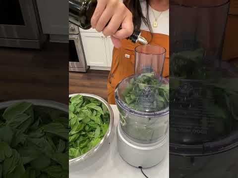 Preserving Basil #everybitcountschallenge
