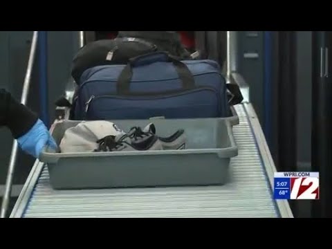 TF Green decides to stick with TSA for security