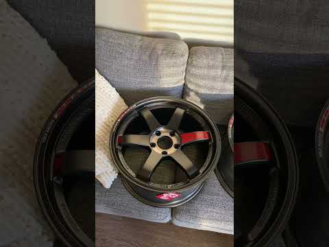 Volk Racing TE37 SL: How to install Volk Racing Sticker
