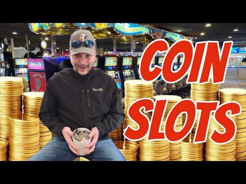 Playing 25 Cent Slots in Vegas!