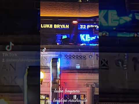 Luke Bryan Invites You to His Legendary 32 Bridge Restaurant in Nashville!