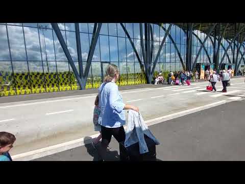 Brasov Romanian Airport Arriving With Bus From Brasov Center#airport port#arriving#