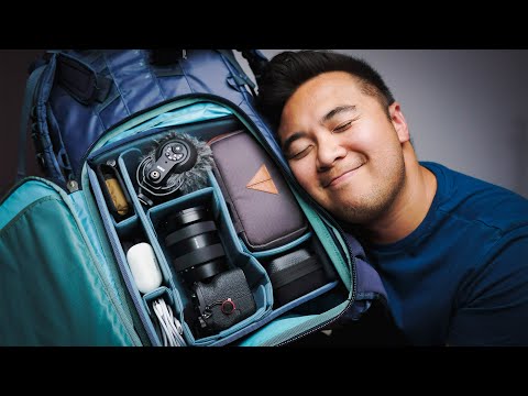 What's in my NEW Camera Bag? Essential Gear for ANY Vacation!