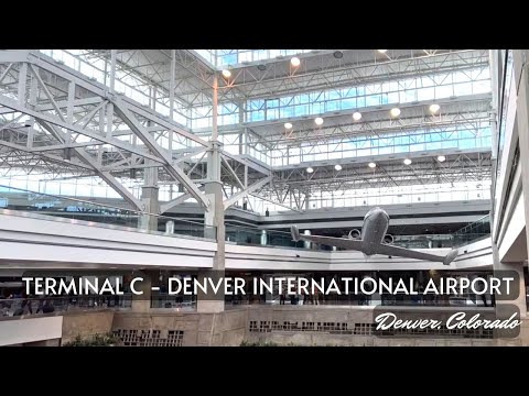 DENVER INTERNATIONAL AIRPORT (DEN) - CONCOURSE C | Airport Tour | Shops & Restaurants | Gates C1-46