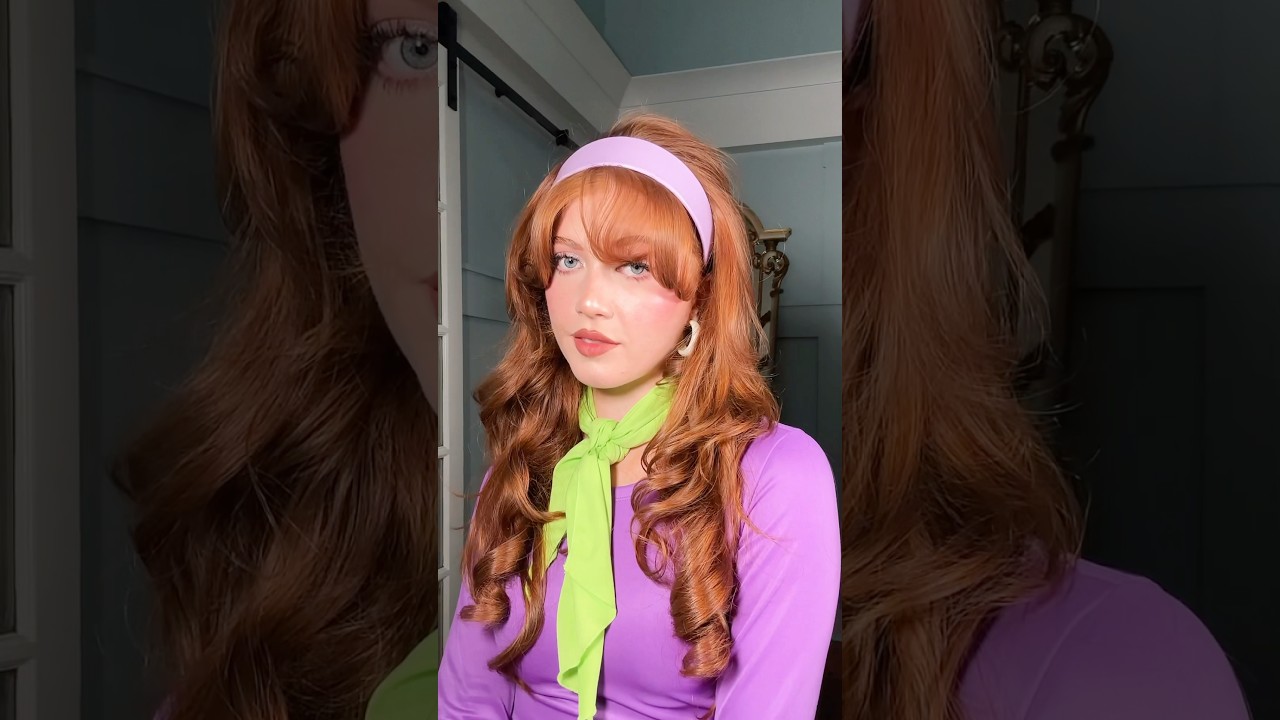 Daphne from Scooby-Doo hair tutorial for Halloween 💜 #hairstyle #hairtutorial