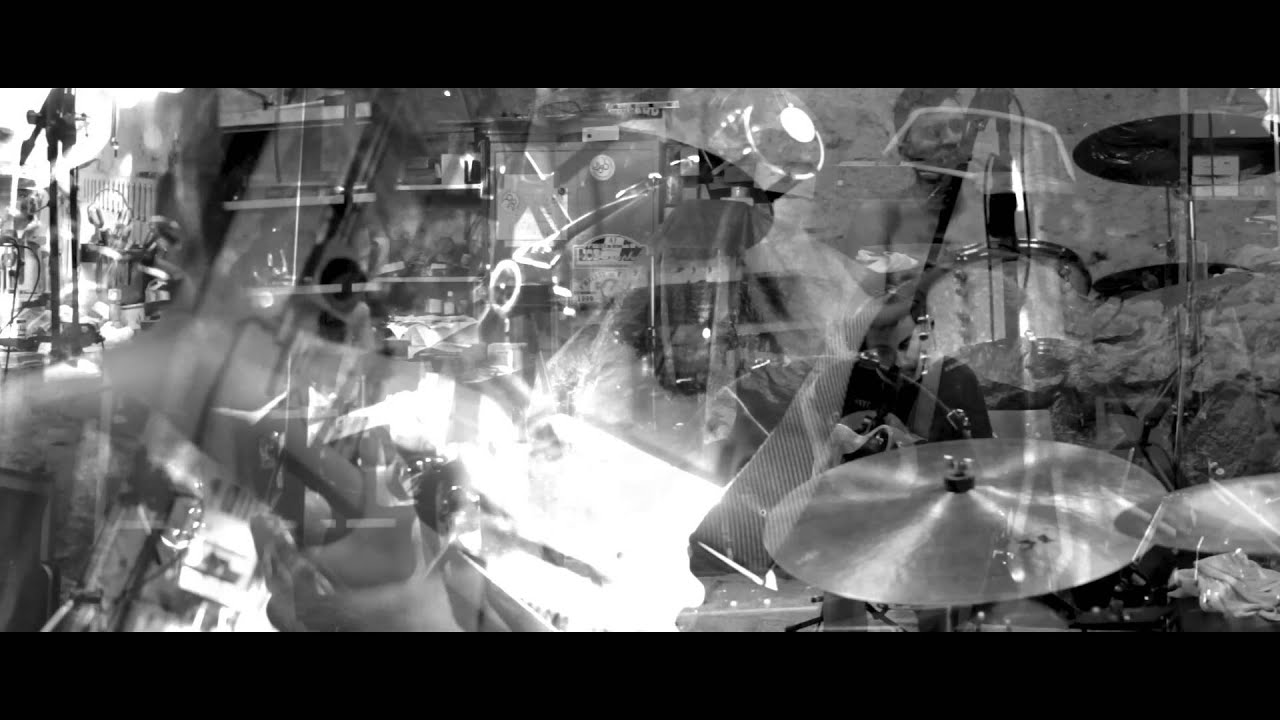 A SHRIMP CASE recording session 2015