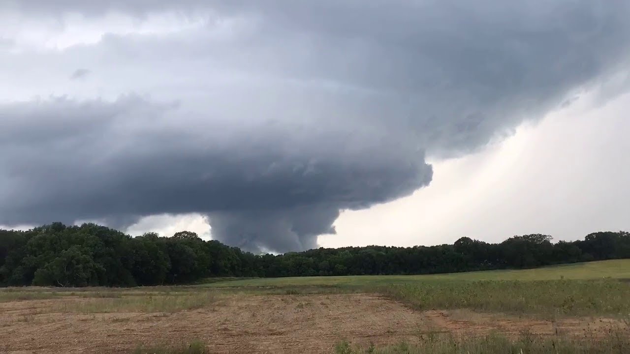 Tornado Supercell Up Close || ViralHog