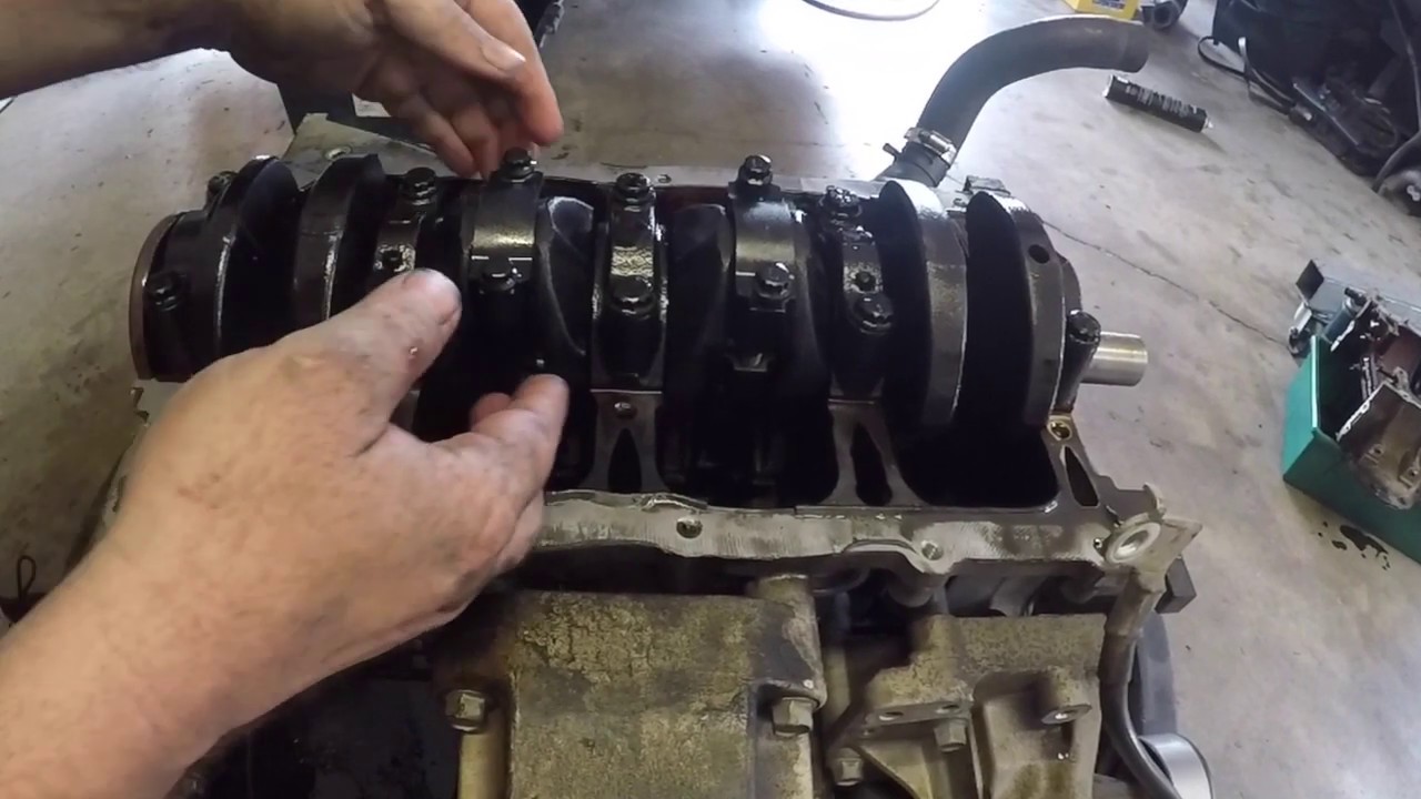 Big End Bearing Knock or Rod Knock Example