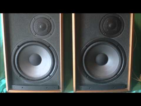 Vintage Sansui SP-95
