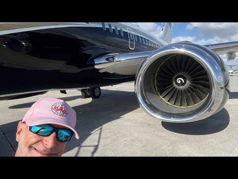 Flying in the Cockpit of a $100 million Boeing 737 Private Business Jet!