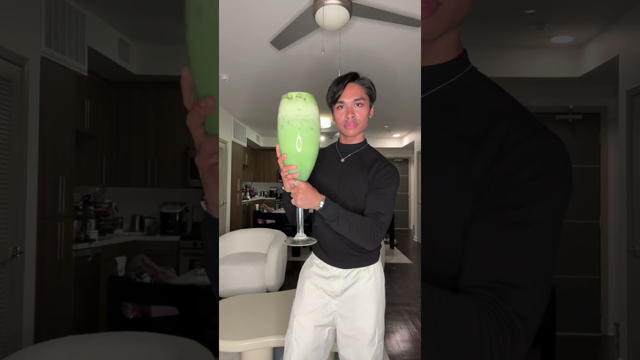 MATCHA LATTEEEEE! 😝🍵