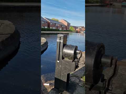#manchester beautiful park #themes water #imaginary place manchester #viral #video #sunny day