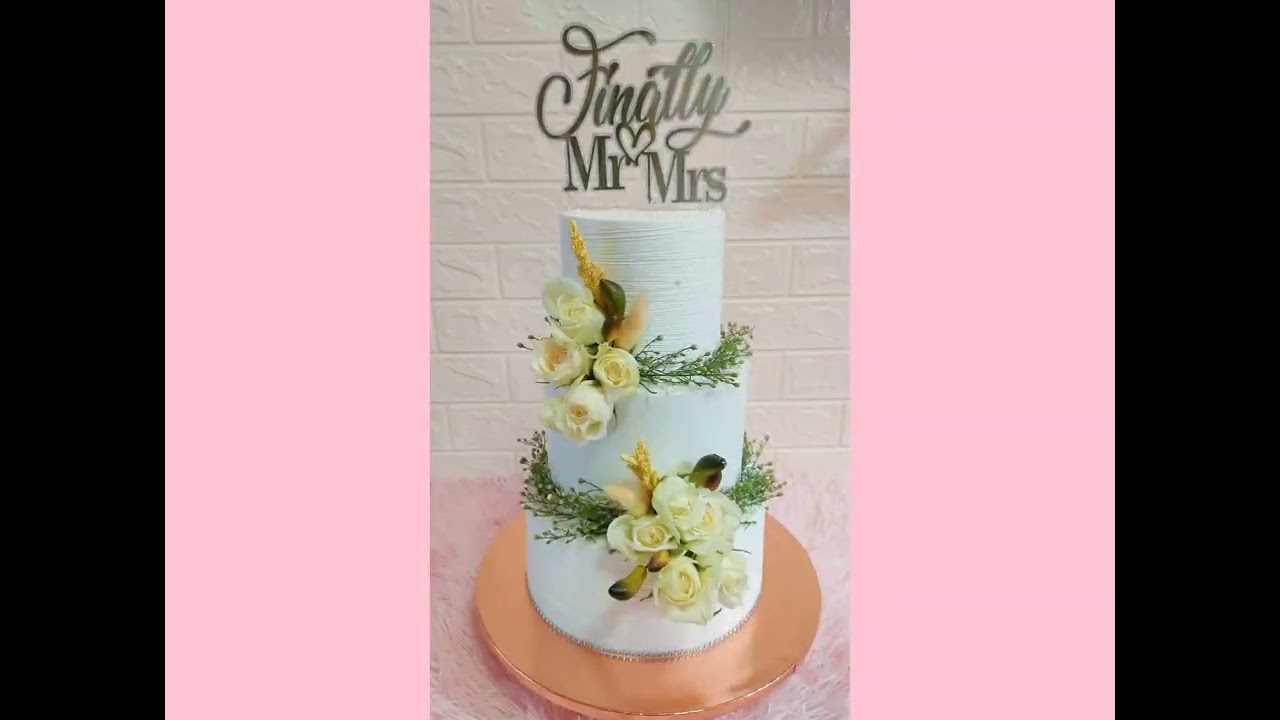 Elegant 3 tier Rustic Theme Wedding Cake