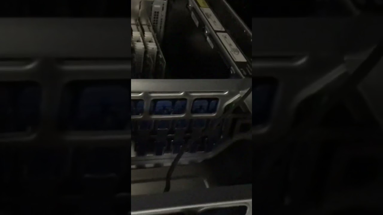 Lets install some servers #server #datacenter #shorts #computer