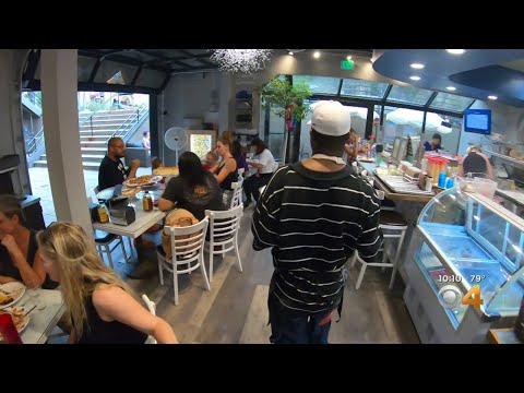 Pizza Restaurant Flooded With Supporters After Social Media Post