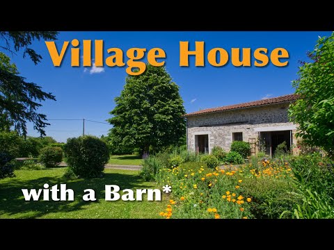 House on one level for sale in France, with a barn perfect for storage or conversion - 165,000 € FAI