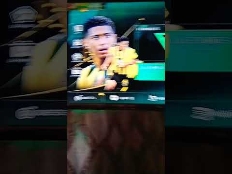 playing fifa mobile at Android tv #football #ronaldo