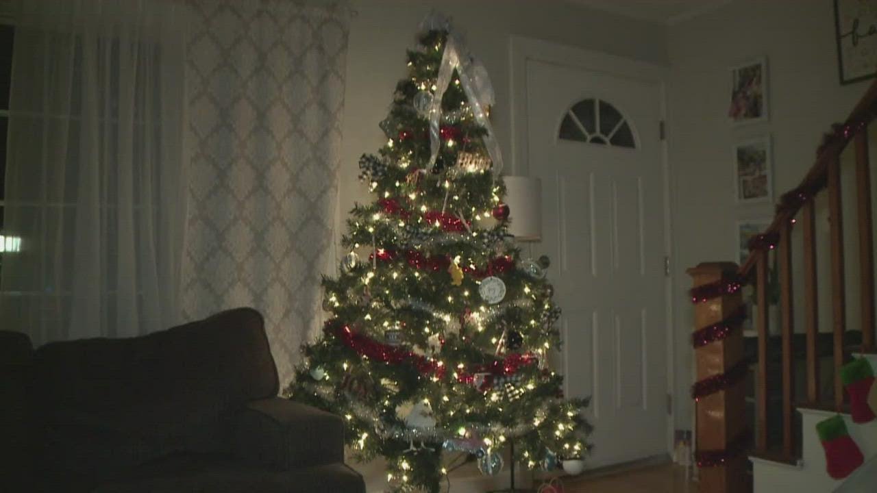 Psychiatrist offers advice on dealing with holiday blues