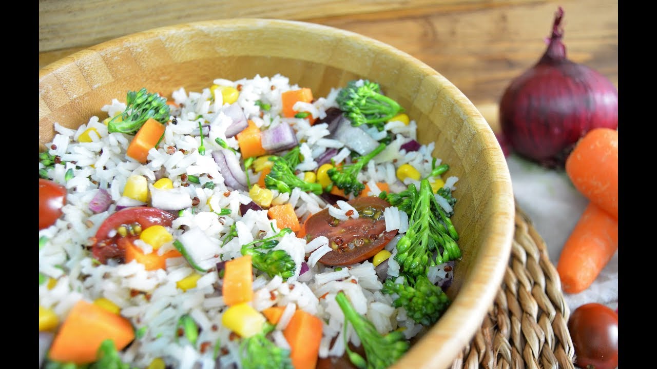 Ensalada de arroz con quinoa y verdura | Cocina