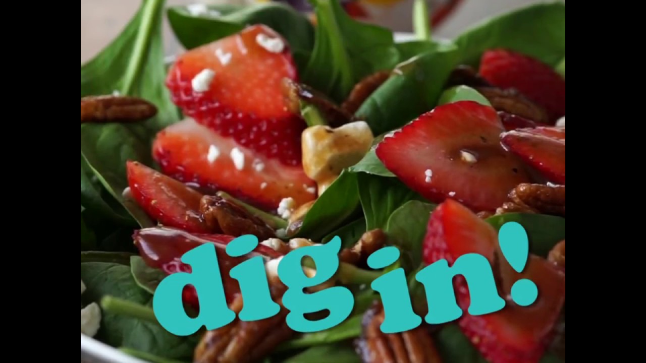 Strawberry Spinach Salad with Candied Pecans