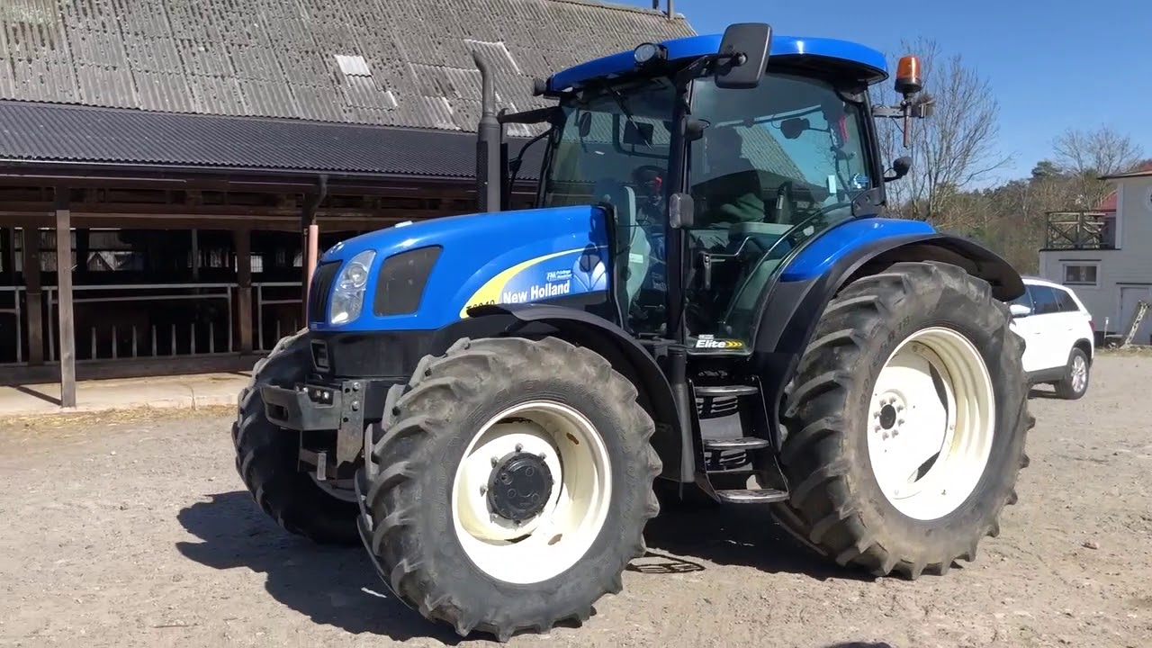 Traktor New Holland T6040