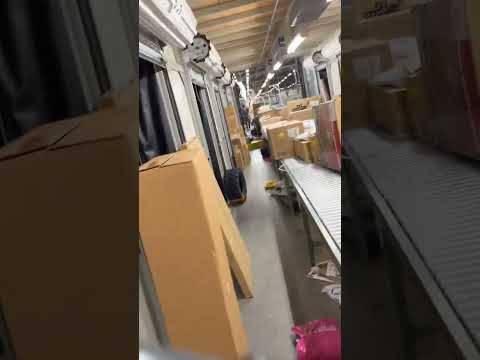 A day in a life FedEx package handler #fedex #fedexground