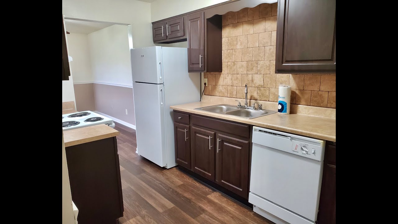 2 Bedroom Tour - Derby Run Apartments