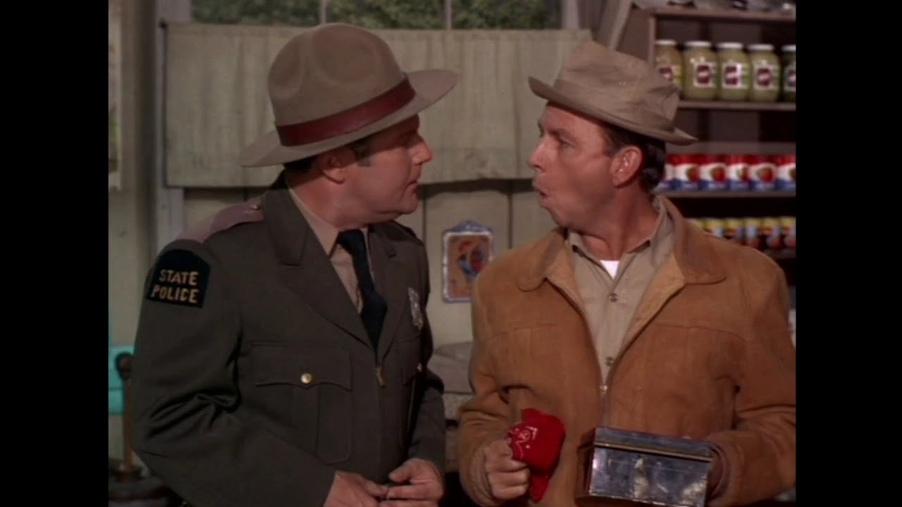 Sam Drucker Gets Robbed | Green Acres