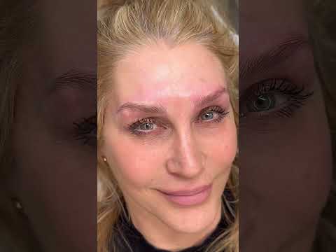 Hyperrealism Brows, Nano Brows, Machine Hairstrokes. The same name for this advanced PMU treatment.