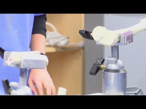 URMC holds orthopedic career day for students