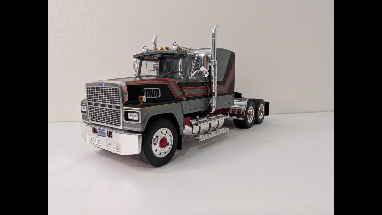 FORD LTL 9000 BY IXO MODELS UNBOXING AND REVIEW 1/43 SCALE DIECAST SEMI TRAILER TRUCK BIG RIG