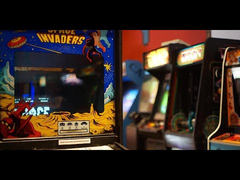 A Closer Look At The 1978 Taito Space Invaders Arcade Cabinet