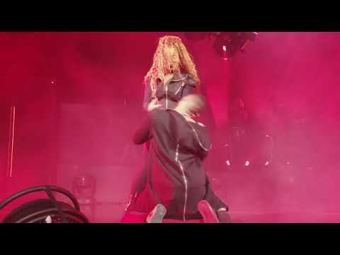 Janet Jackson - If (2017 Concert Performance)