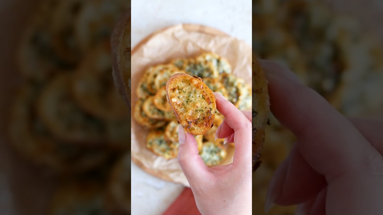 Air Fryer Garlic Bread