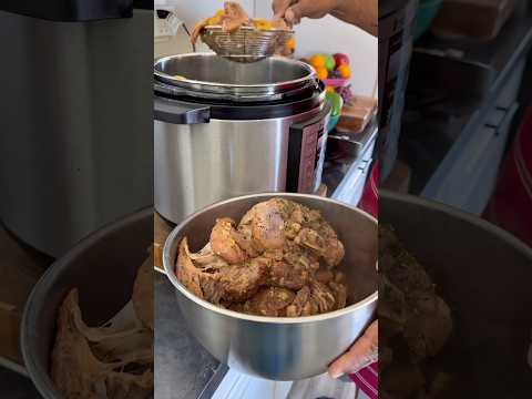 These carnitas are ready in One Hour!!#carnitas #weekendvibes #cooking